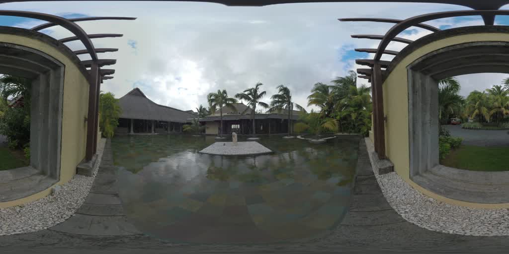 360 VR Resort area with hotels, pond and palms in Mauritius 360º Video ...
